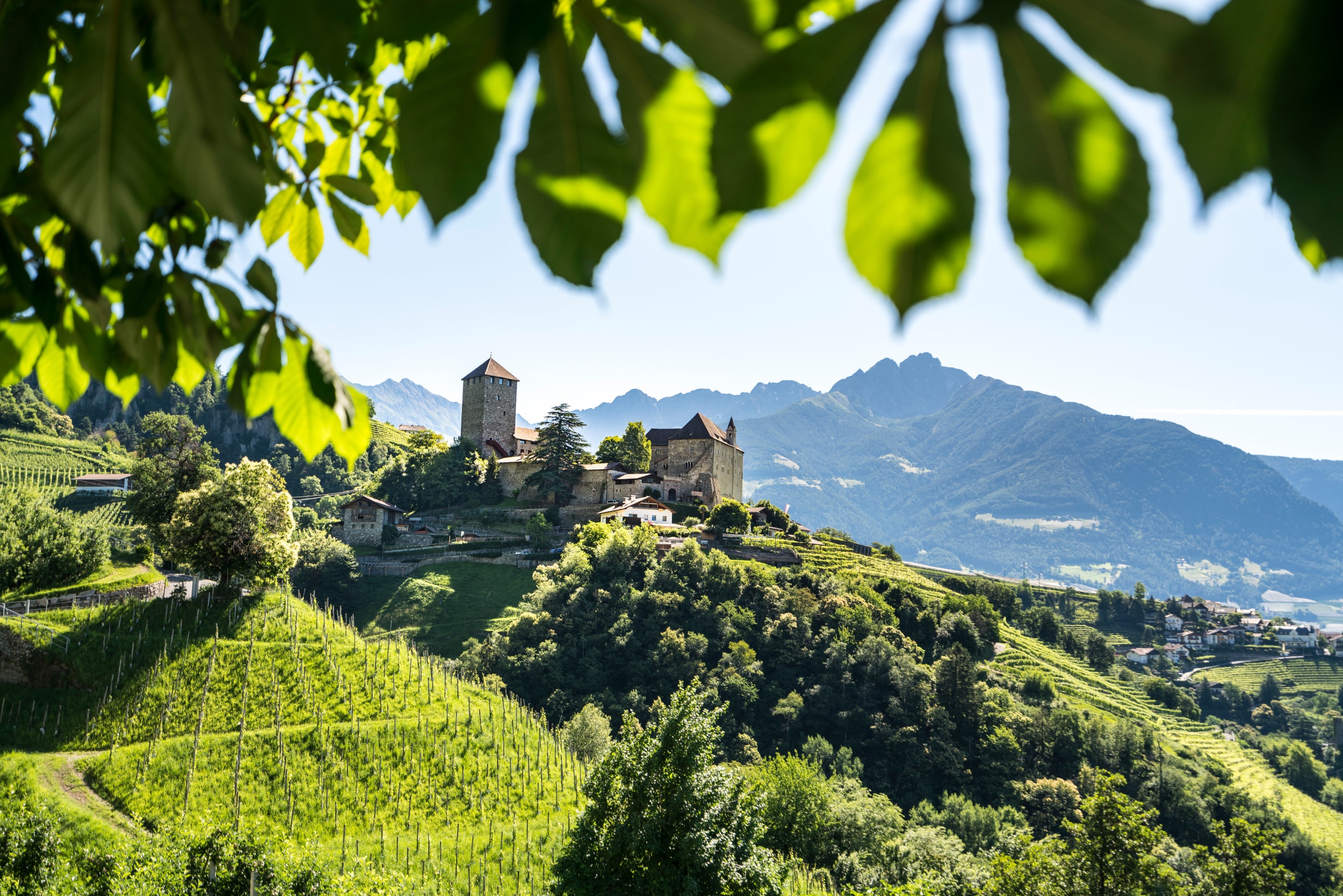 Dorf Tirol und Umgebung